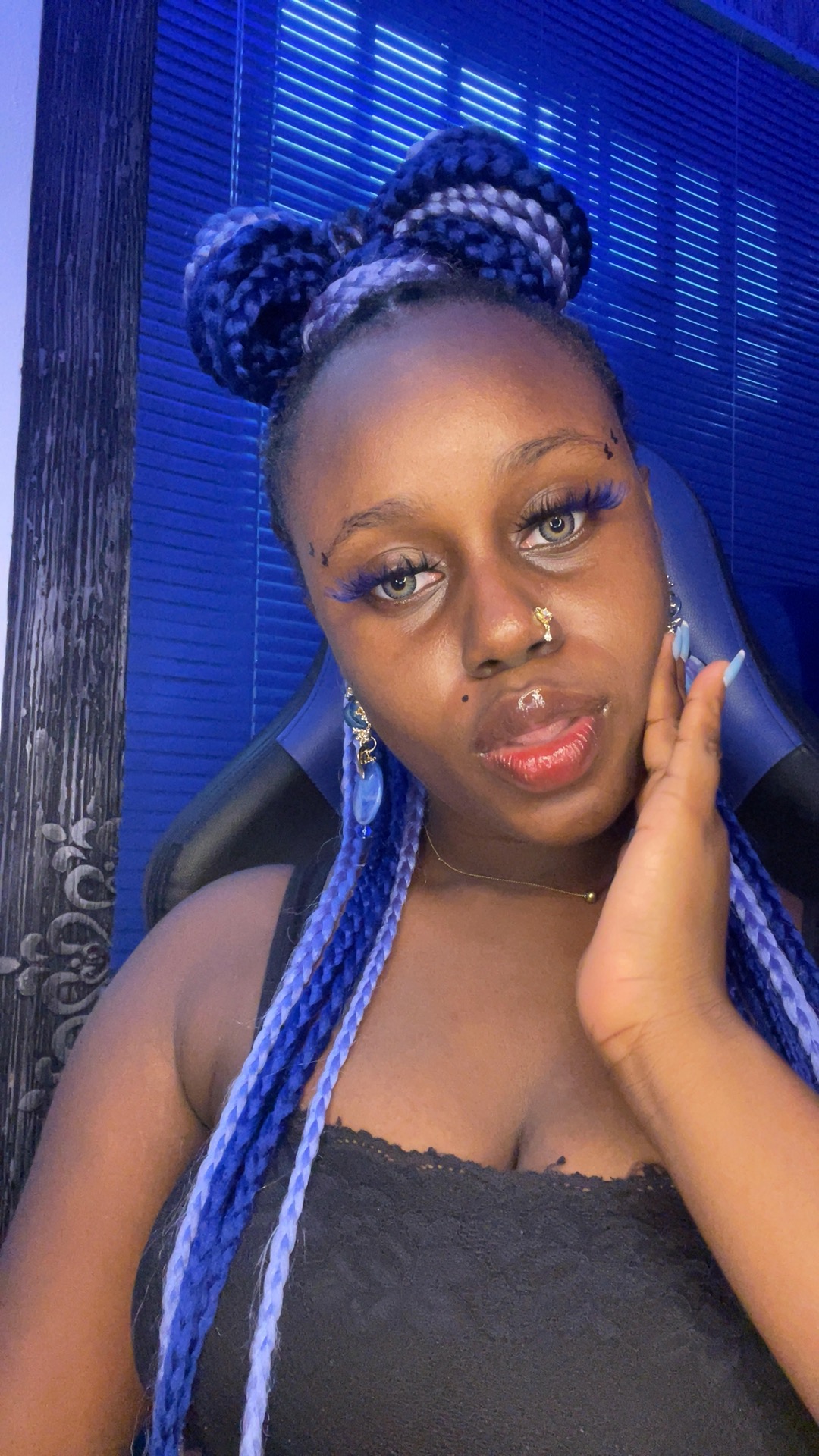 1v1 Online Video Chat with Your Obsession: TikTok & Short Reels